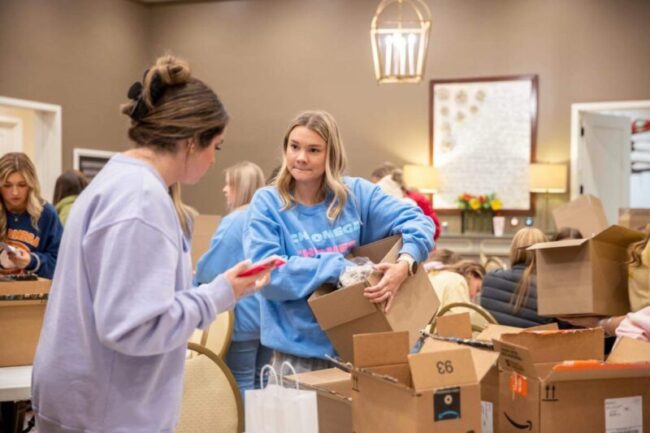 UT Martin Alumni helps cancer patients | The Pacer